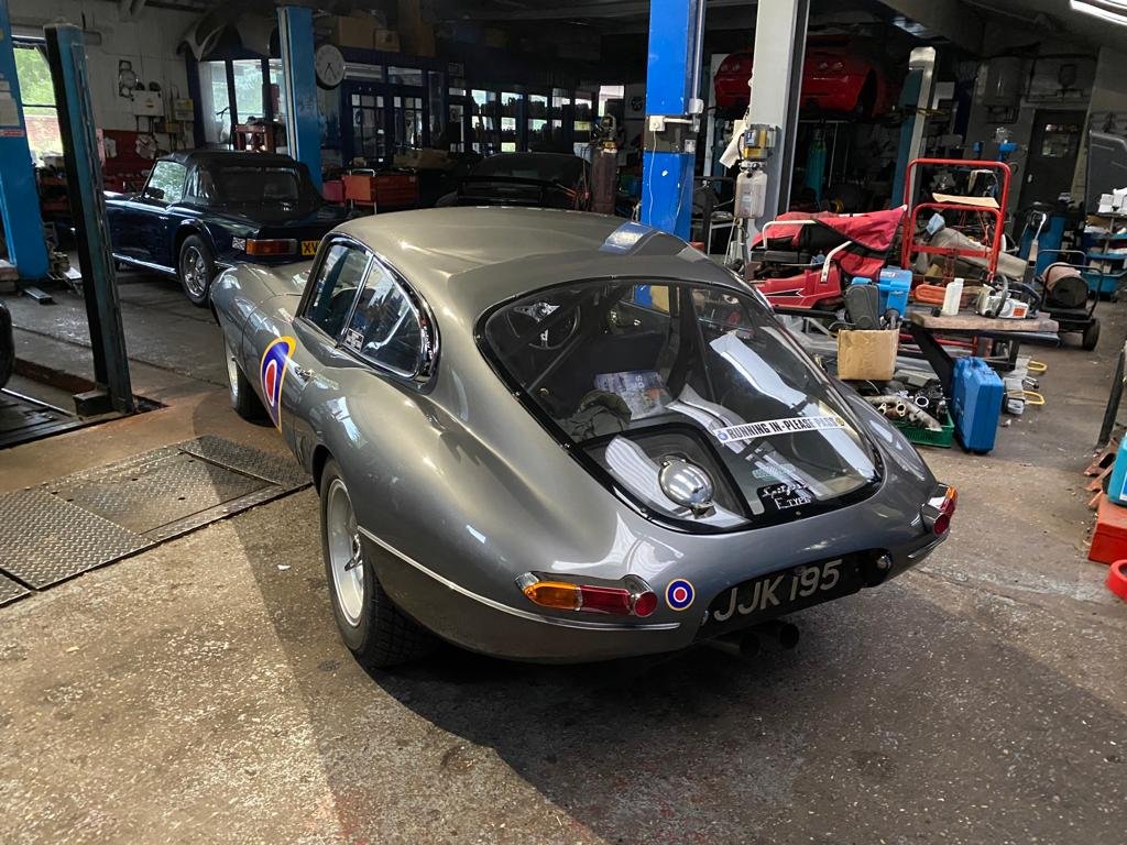 Jaguar and Daimler Servicing